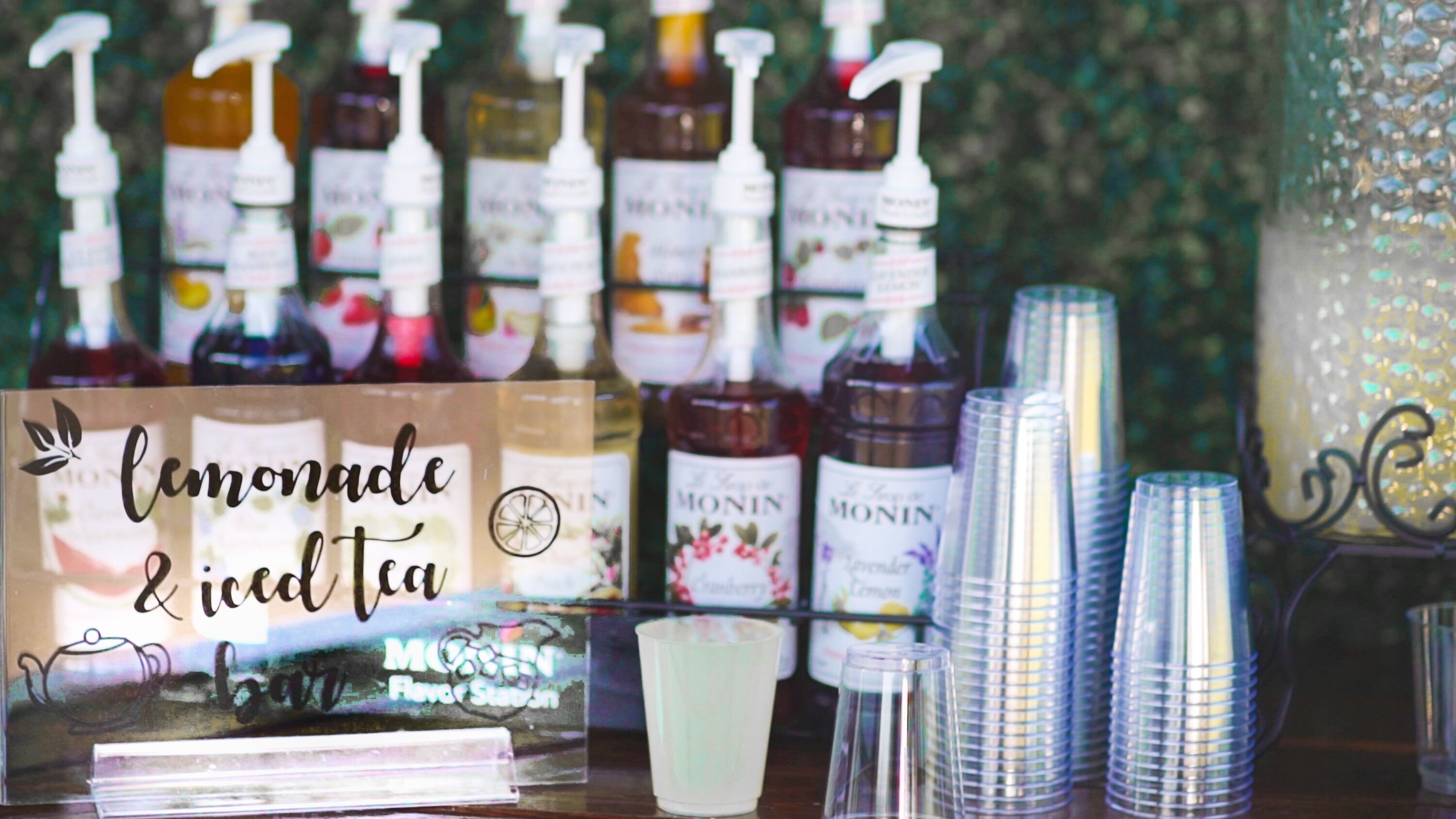 Lemonade/Iced Tea Bar Rental Package - Easy Breezy Bash Co Event Rentals